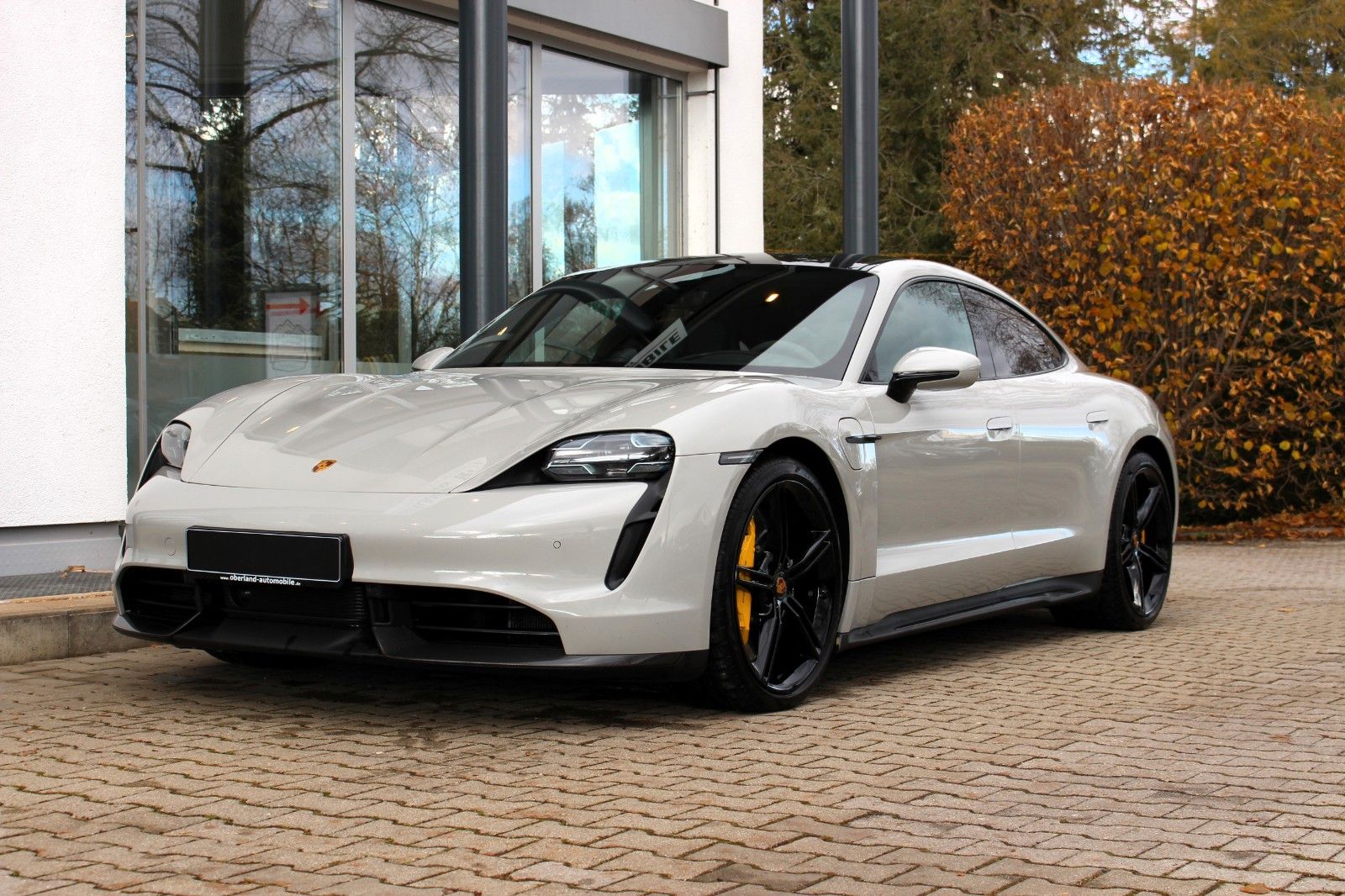 Porsche Taycan Leasen